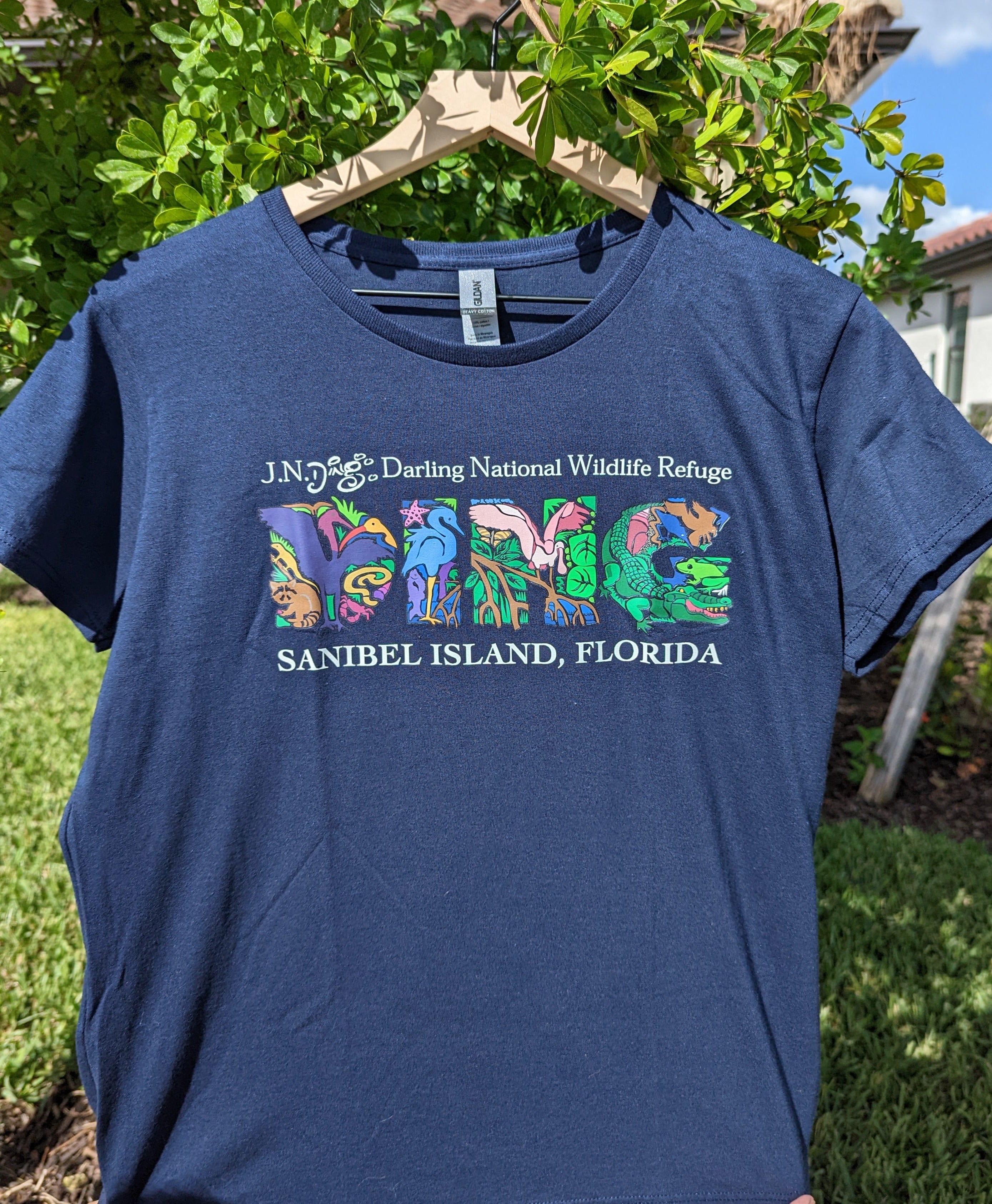 *NEW* "Ding" Letter Ladies T-Shirt - Navy – Shop "Ding" Darling